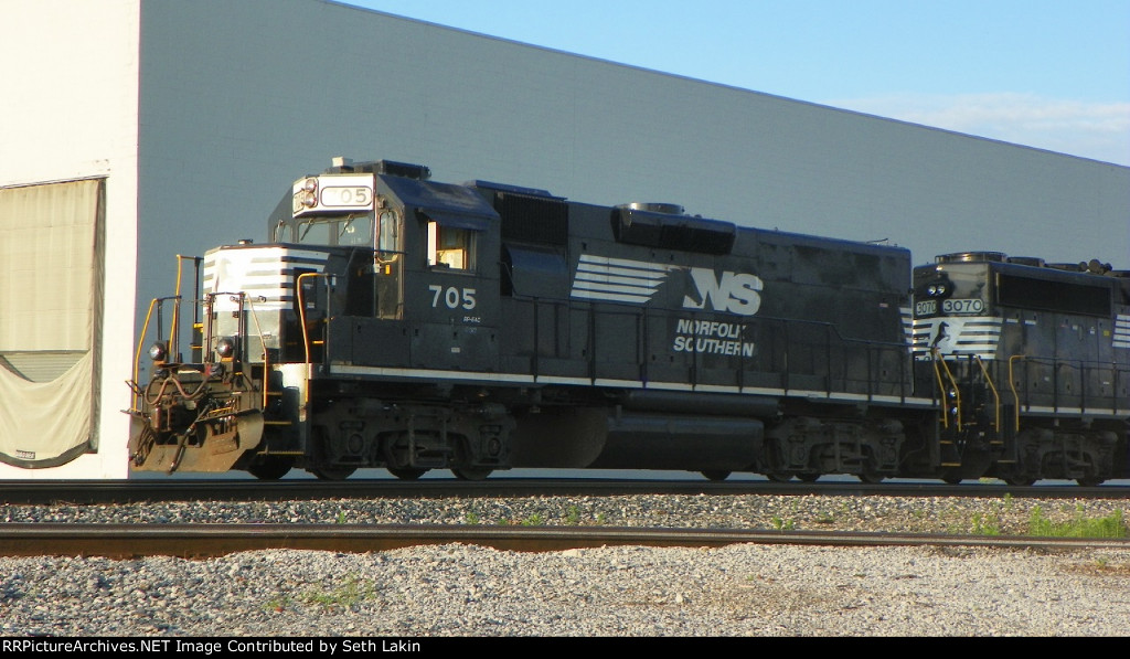 NS 705